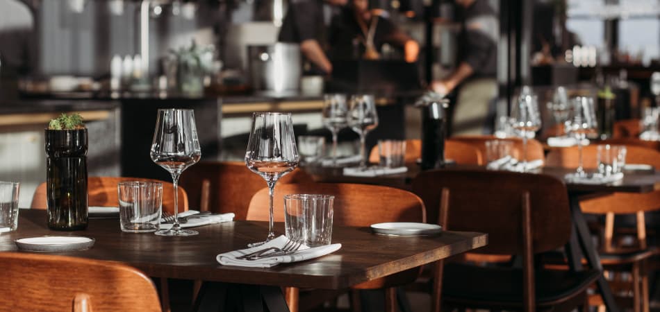 8 Different Types of Food and Beverage Service Equipment