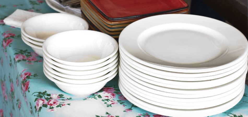 8 Different Types of Food and Beverage Service Equipment