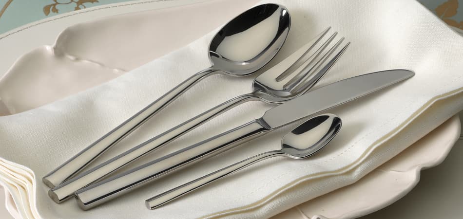 How to Find the Best Cutlery and Crockery Suppliers in Dubai